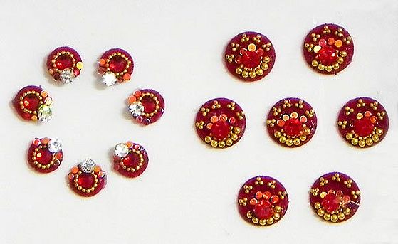 Round Red Stone Studded Bindis