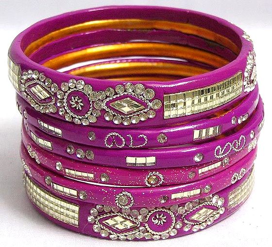 Gorgeous Lac Bangles