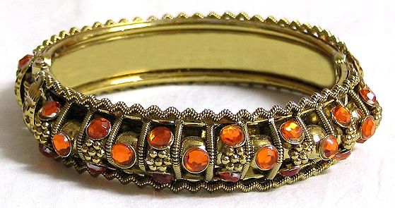 Stone Setting Hinge Bangles