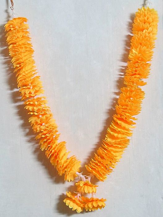 Light Saffron Artificial Flower Garland