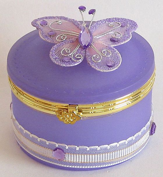 Light Mauve Circular Jewelry Box Decorated with Butterfly on Top