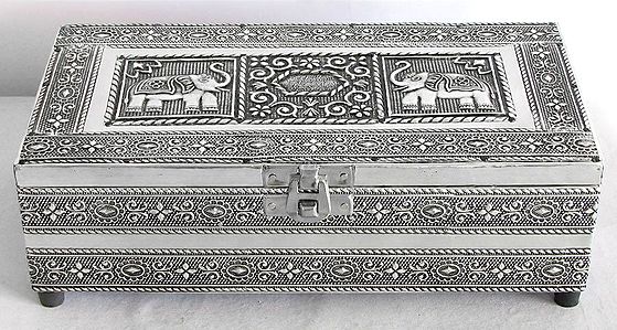 Metal Carving Jewelry Box with Velvet Lining