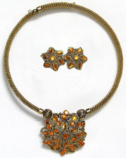 Stone Setting Necklace and Earrings