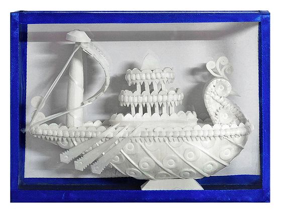 Mayurpankhi Boat - Sholapith Sculpture