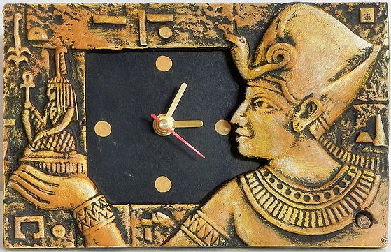 Battery Operated Wall Clock in a Terracotta Plate with Egyptian Figure ...
